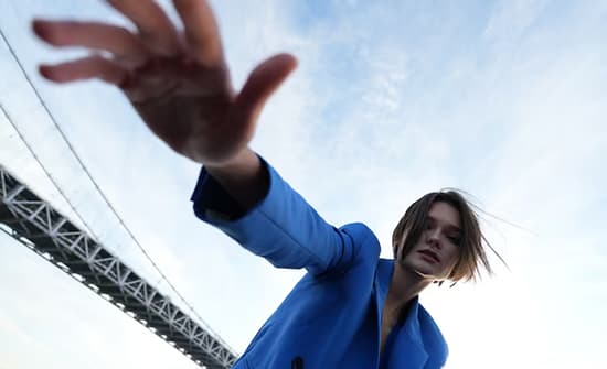 #請益 sony 2450G f2.8 還是 2070G f4 🫠 - 攝影板 | Dcard