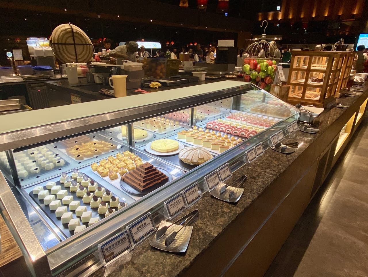 #分享 饗食天堂vs島語🍽️ 哪家Buffet的CP值最高？！ - 美食板 | Dcard