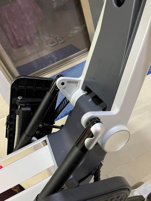 #心得 BGYM比勁W600磁阻划船機 - 健身板 | Dcard