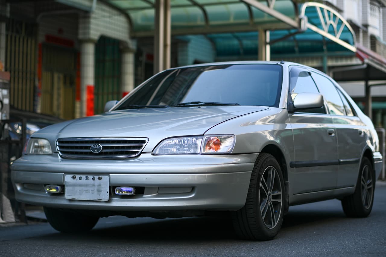 接手家裡的1999 premio 1.6 - 汽車板 | Dcard