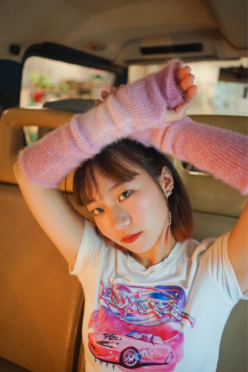 #作品 #人像 #車內Y2K女子 - 攝影板 | Dcard