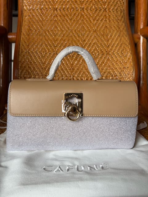 #我要賣 Cafuné STANCE WALLET(小包）（8500元免運） - 二手交易板 | Dcard