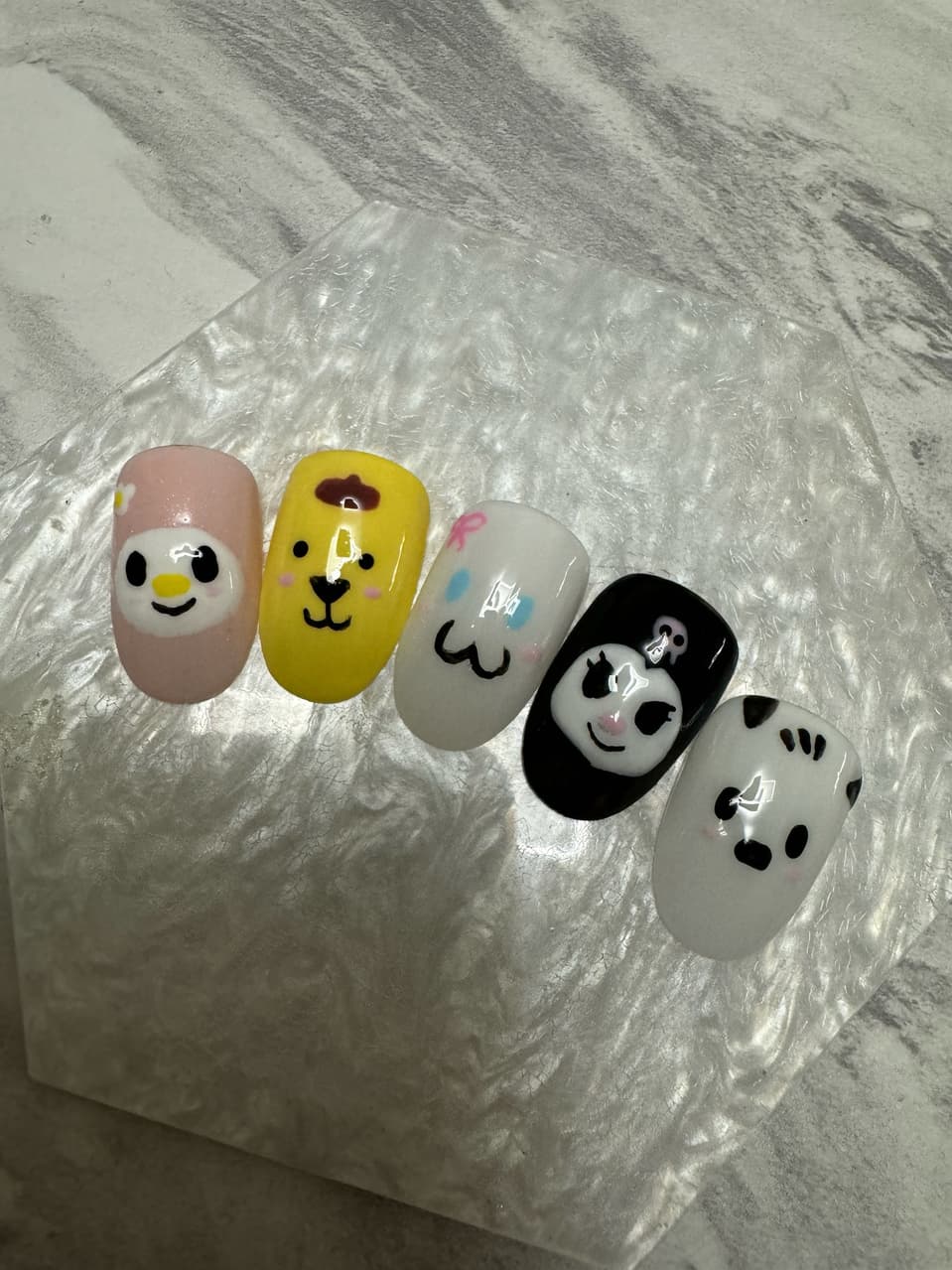 問題 請問這樣的美甲還可以嗎 美甲板 Dcard