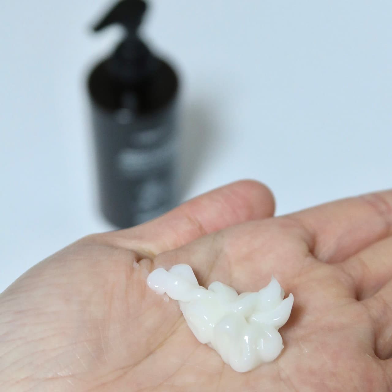 在家也能享受韓國沙龍級香氛護髮素｜瑟路菲Celluver - JULIANA🖤 (@yichen225) | Dcard