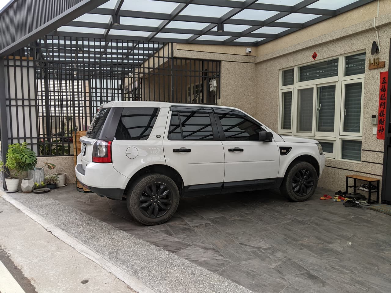 幫朋友拍畢業照 - 傅傅得正 (@fufuderplus) | Dcard