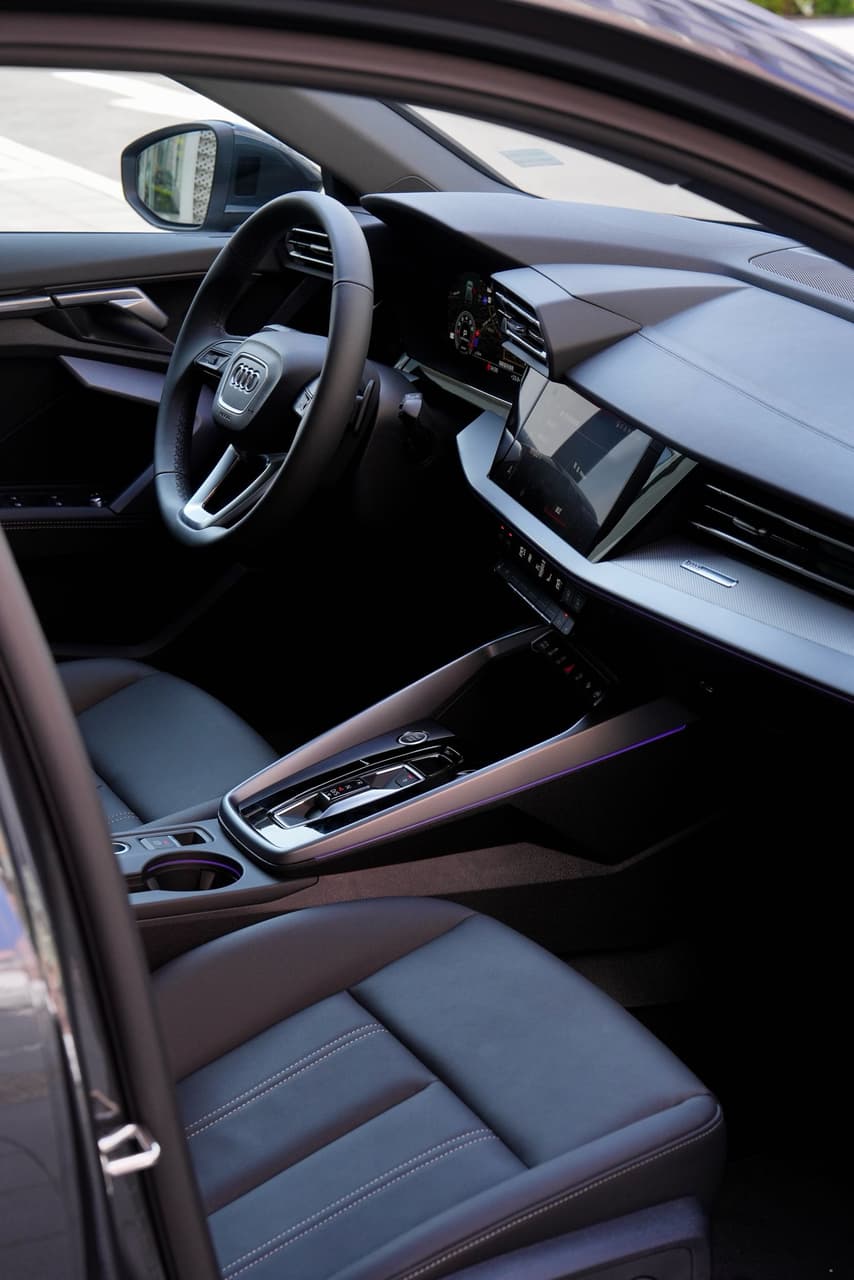 實車分享｜𝐀𝐮𝐝𝐢 𝐀𝟑 𝐒𝐩𝐨𝐫𝐭𝐛𝐚𝐜𝐤 𝟑𝟓 𝐓𝐅𝐒𝐈 𝐒 𝐥𝐢𝐧𝐞｜固態晨昏 - 汽車板 | Dcard