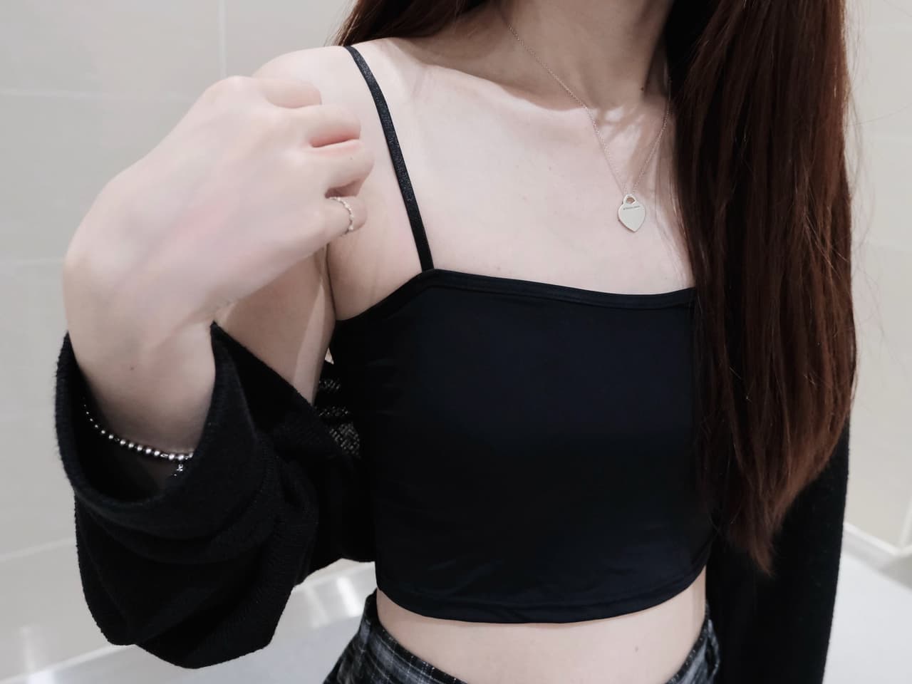 用Bra Top輕鬆搞定夏天穿搭🎨7色風格挑戰 #我的人生自由式 - 𝑮𝒐𝒐𝒅𝑴𝒐𝒏𝒊 (@moni065) | Dcard