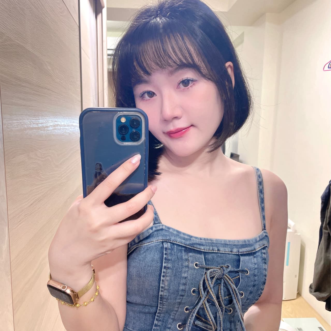 第一次嘗試 粉x藍眼妝 - mumu_meow (@mumu_meow) | Dcard