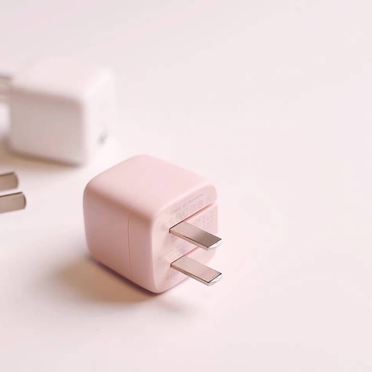 UIBI｜20W 迷你快充 - 3C板 | Dcard