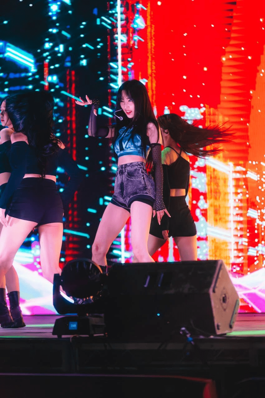 #行程 240114 Yuju - 洛杉磯 K-PLAY! FEST - GFRIEND板 | Dcard