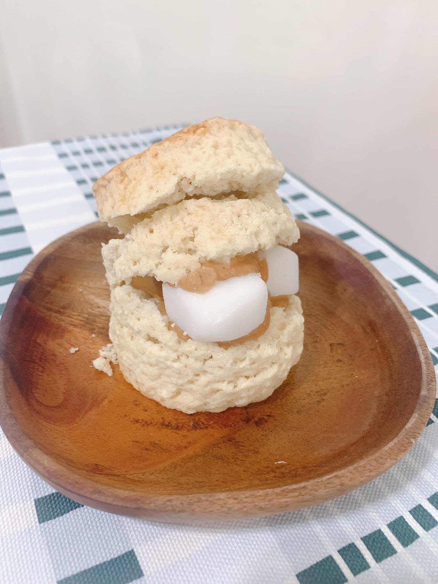 Popdaily 奶油夫人 司康 - 美食板 | Dcard