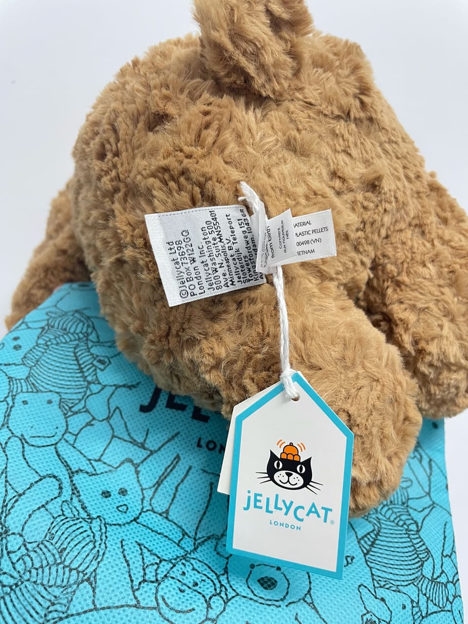 #我要賣 降價🩷Jellycat 巴塞隆納熊熊🧸 - 二手交易板 | Dcard