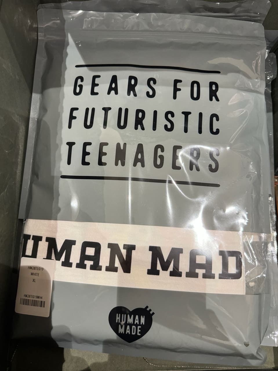 #我要賣 Human made 老虎 北極熊T-shirt XL - 二手交易板 | Dcard