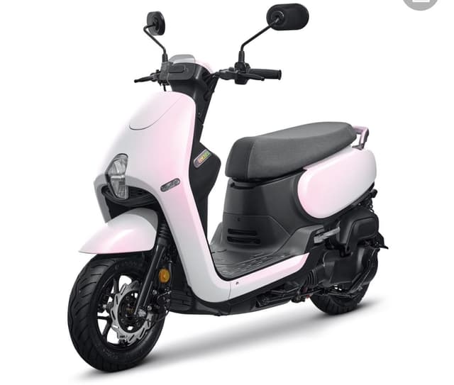 #選購 Yamaha BWS v.s Sym CLBCU - 機車板 | Dcard