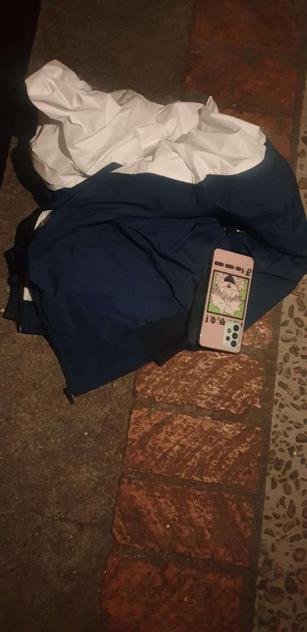 同學你/妳的奇犽手機，還有你/妳的IBS外套 - 暨南大學板 | Dcard