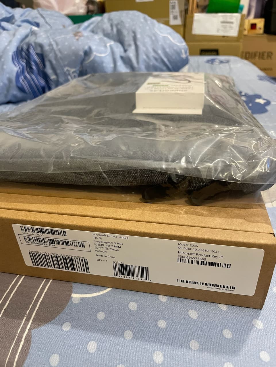 #我要賣 全新微軟Microsoft筆電 Copilot+PC - 二手交易板 | Dcard