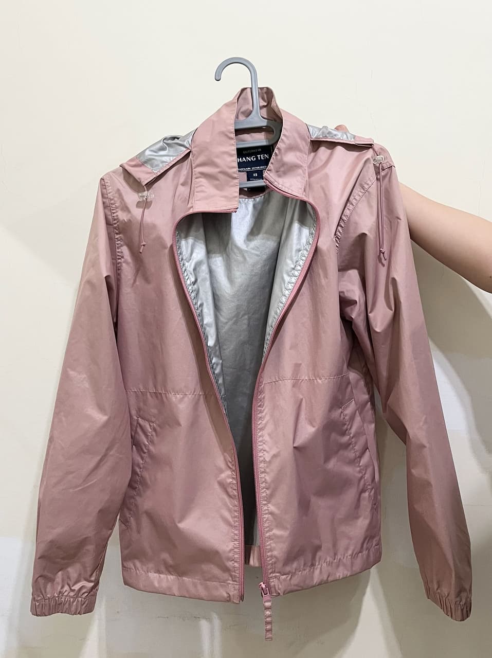 #我要賣 $50起 秋冬二手衣物🍂（UQ/H&M/SHEIN/HANG TEN） - 二手交易板 | Dcard