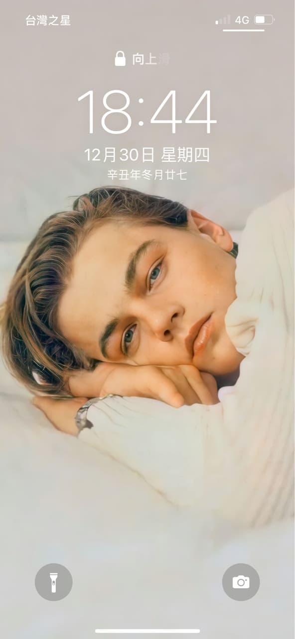 #問 李奧納多以前的劇照 - B215 留言 | Dcard