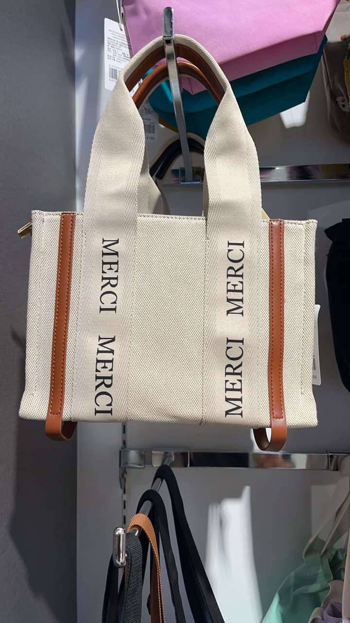 NET?Chloe?傻傻分不清楚 - 閒聊板 | Dcard