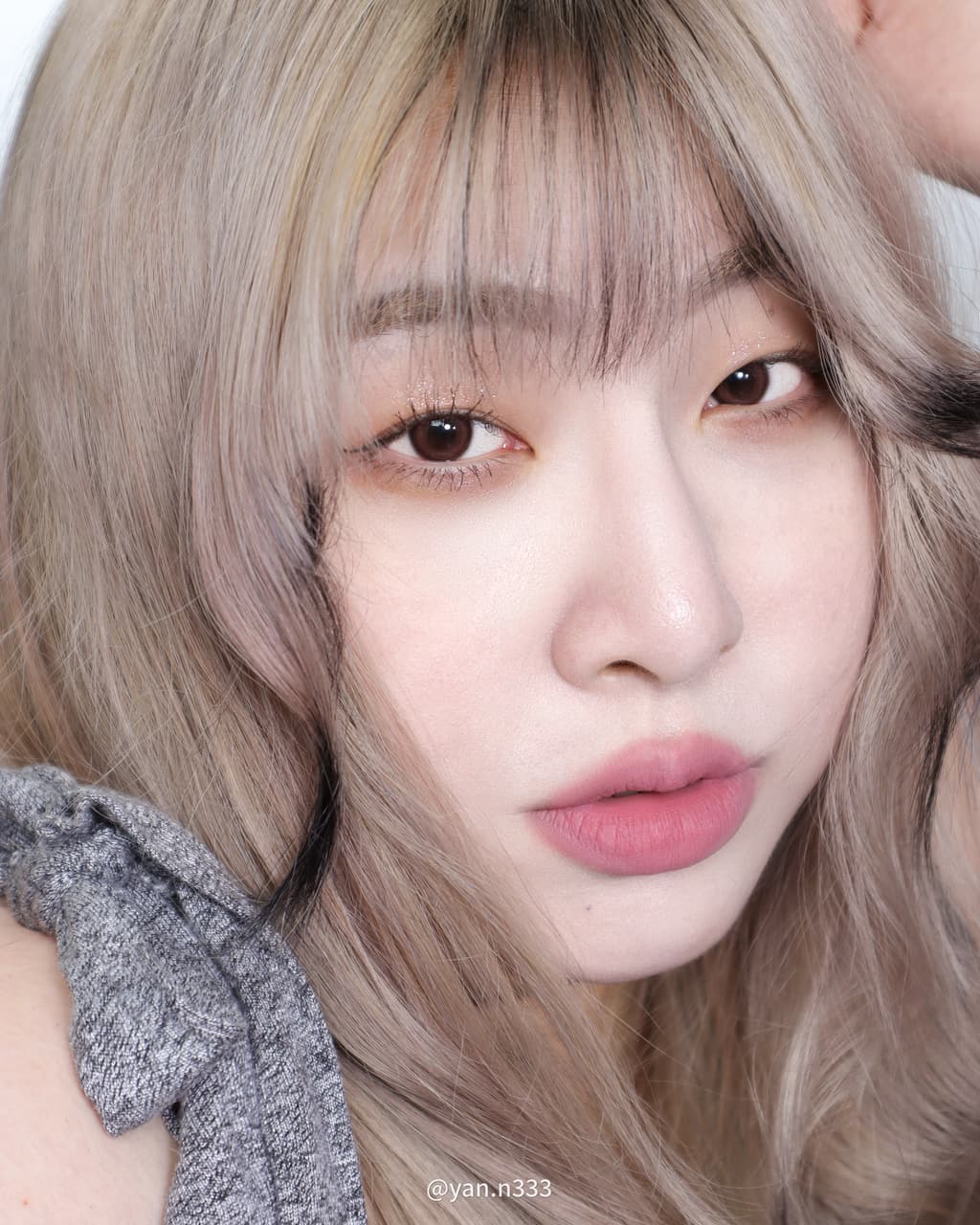 掌控薄暮氛圍的唇色，ODDism盡情迷絨唇釉 - 孫妍三 (@sunnyann) | Dcard