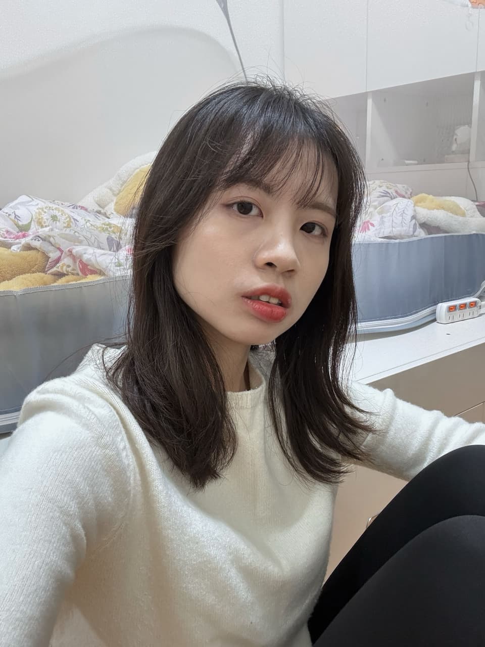 被跟我爸差不多年紀的人稱為大姐 - 長相請益板 | Dcard