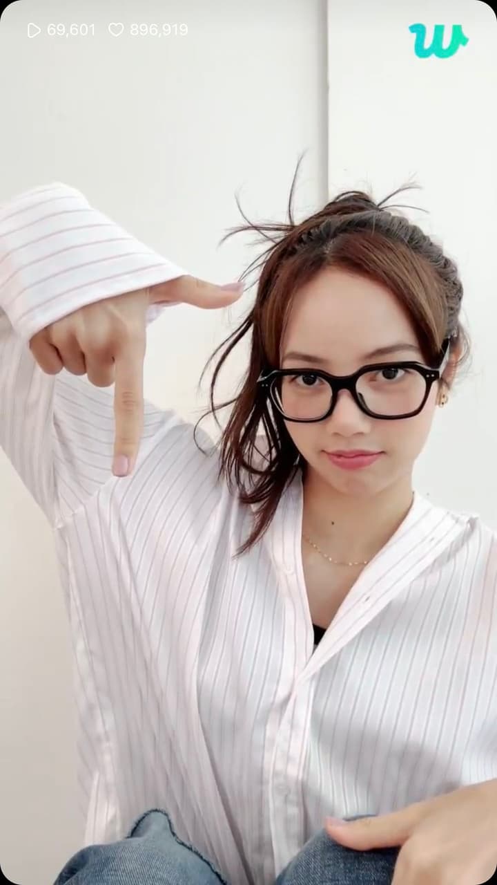 #分享 我老婆終於開個人直播啦（截圖分享） - BLACKPINK板 | Dcard