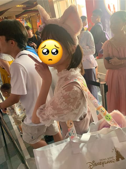 #我要賣 各種二手衣｜日牌｜日系｜GU、GRL、w closet、VANS - 二手交易板 | Dcard