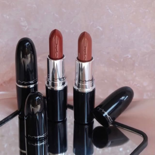 #MAC #唇膏 #口紅 低調又潤色，日常配備不可少！ - Gabi☕️ (@coffee__) | Dcard