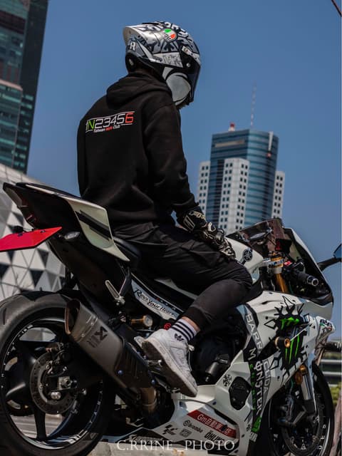 #紅牌 YZF-R6 人車攝影 - 重機板 | Dcard