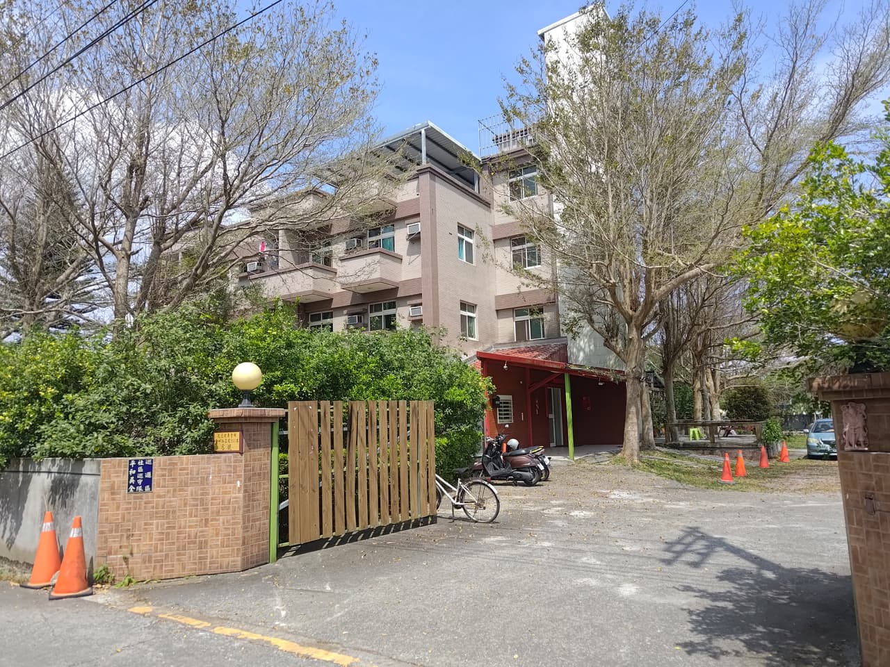 尋求租屋資訊 東華大學板 Dcard
