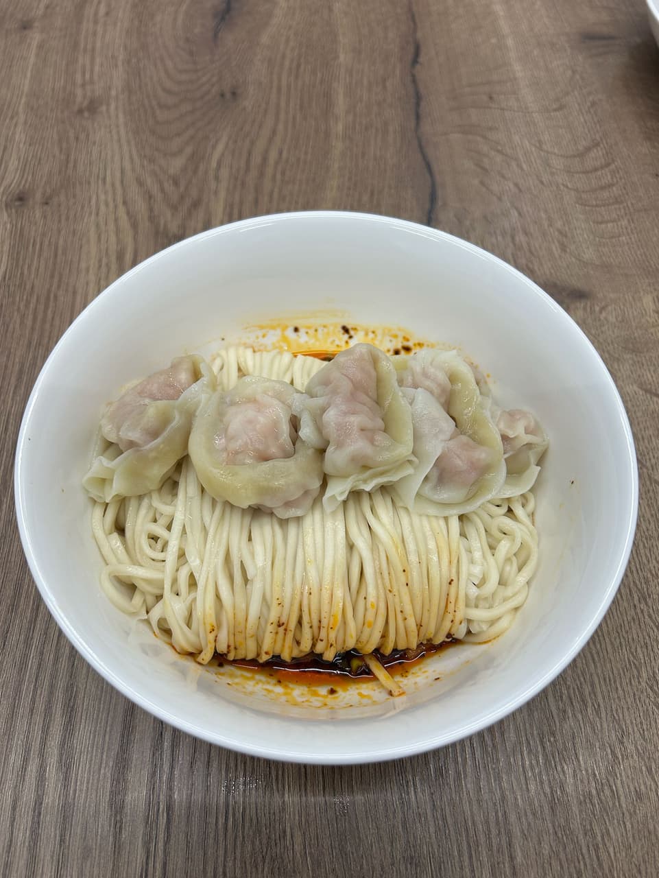 聽說是高雄平價頂替版的鼎泰豐⁉️這就來吃吃看了😎 - 捲捲 (@o_ooo) | Dcard