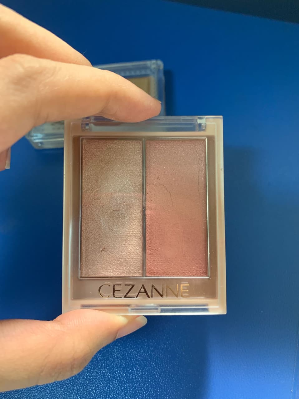 #我要賣 Cezanne 修容霜02 - 二手交易板 | Dcard