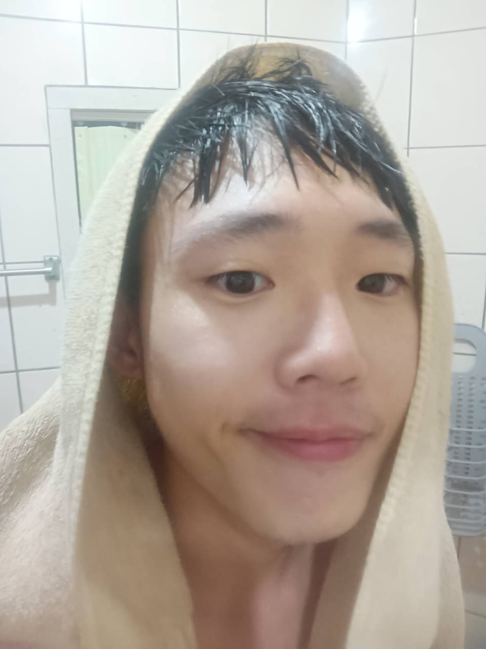 160 27y. 常常被說長的像gay - 長相請益板 | Dcard