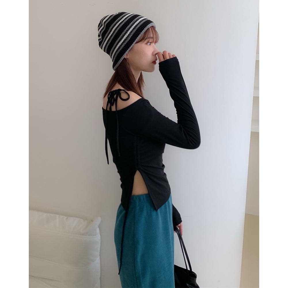 流量密碼 綁來綁去小辣上衣*6色 - 風一般的女子 (@crklyj) | Dcard