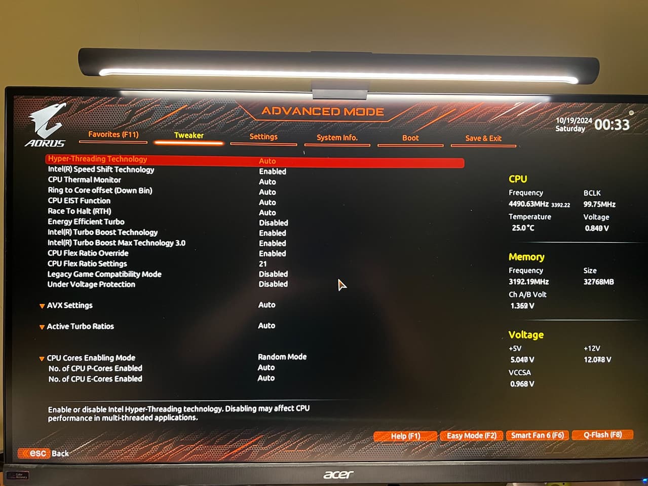 i7-12700一直卡在3.6GHz上不去 - 3C板 | Dcard