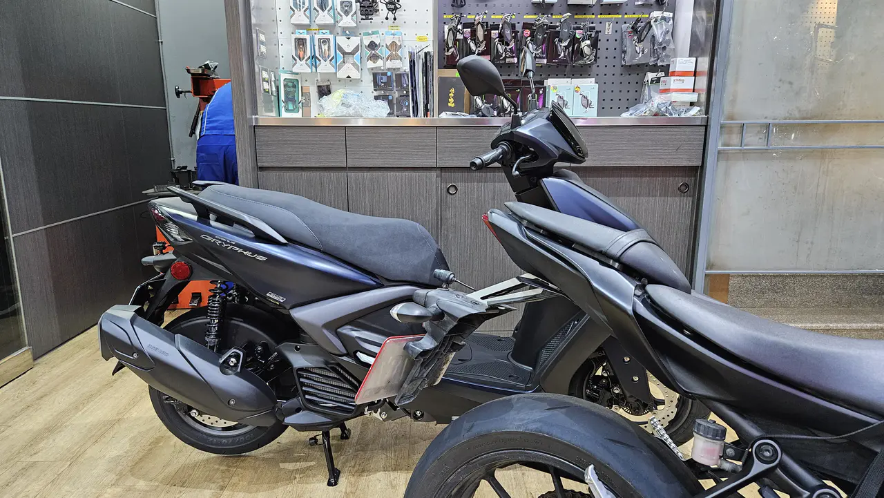 #車輛分享 【開箱】我的第一台機車，Yamaha Cygnus Gryphus ABS - 機車板 | Dcard