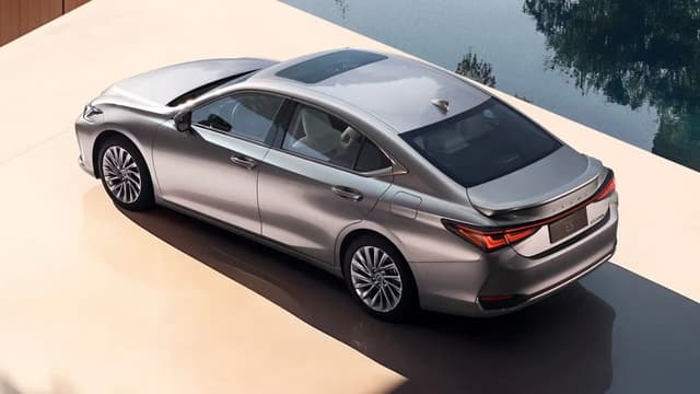 Lexus ES 二次小改款 中國限定登場 - 汽車板 | Dcard