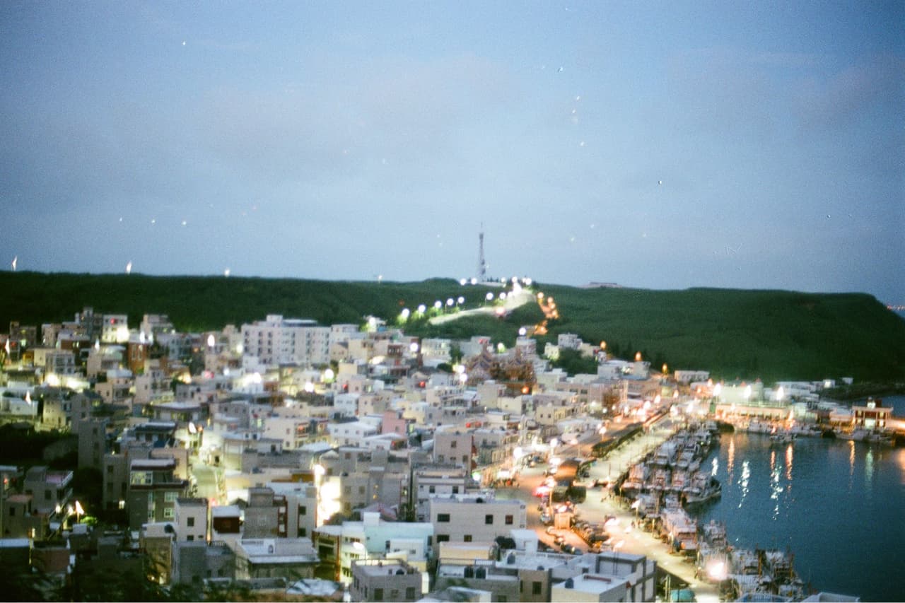 #作品 #單眼 正名外垵漁港⛴ - B11 留言 | Dcard