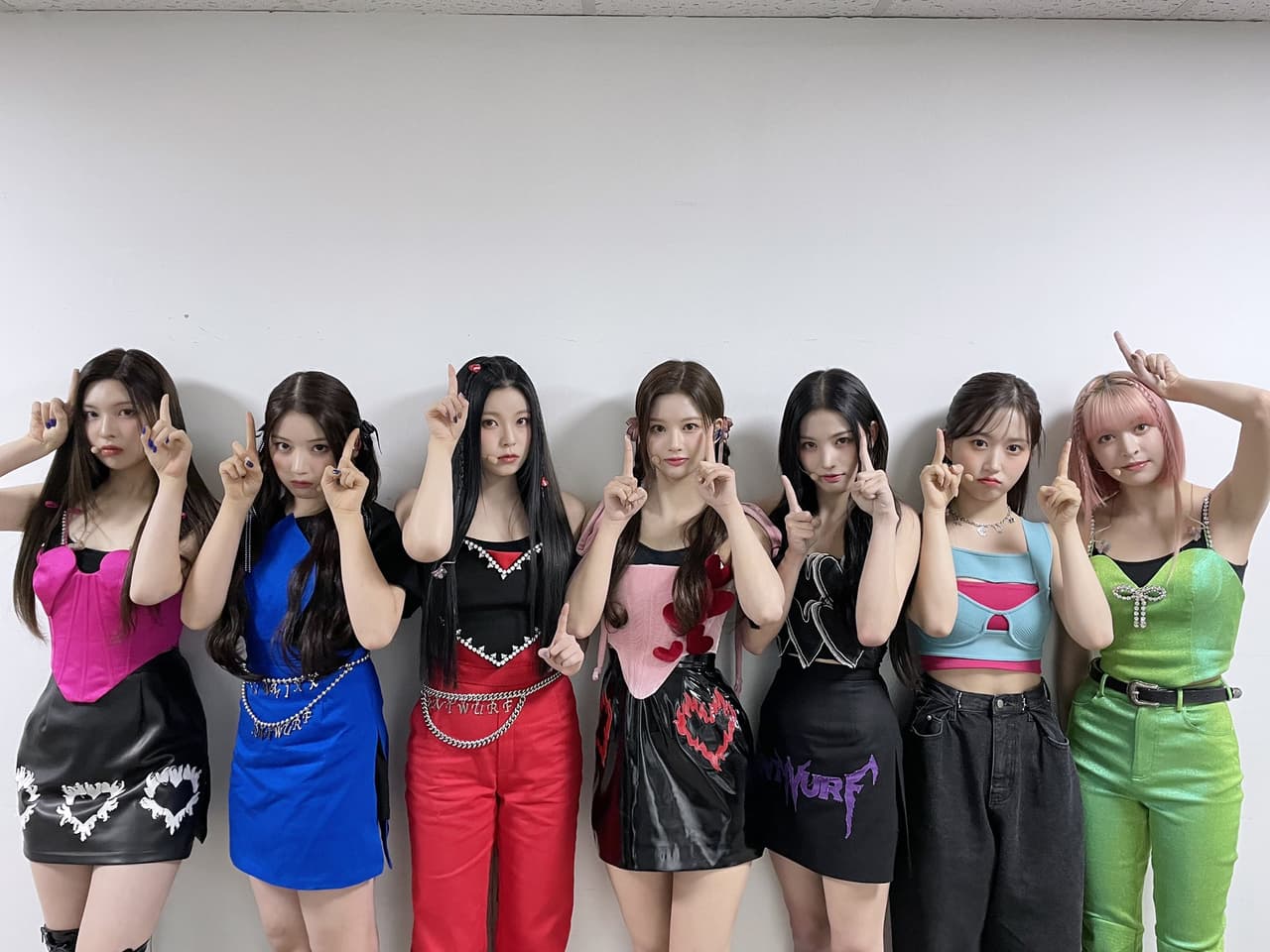 #分享 NMIXX-Dice服化及幕後團隊盤點(圖多) - 追星板 | Dcard