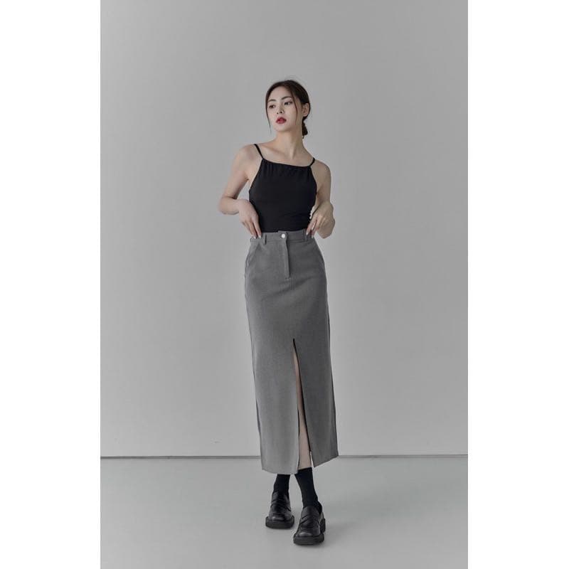 超美!前開岔西裝長裙 - 風一般的女子 (@crklyj) | Dcard