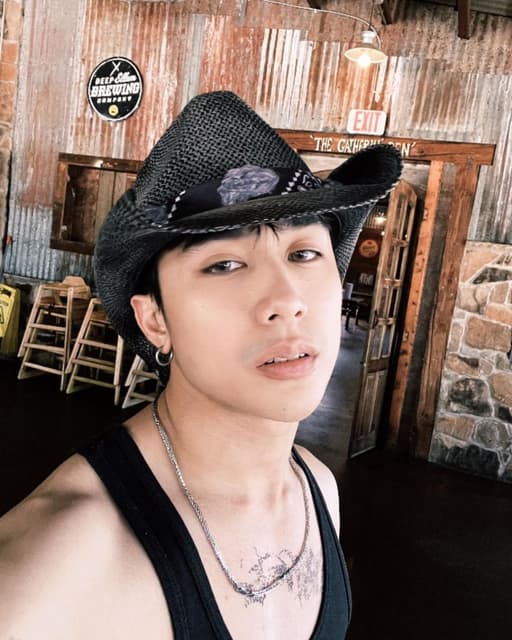 #分享 紅遍國際就是紅不進華語圈的男團—SB19介紹 #圖多影多連結多 - 追星板 | Dcard