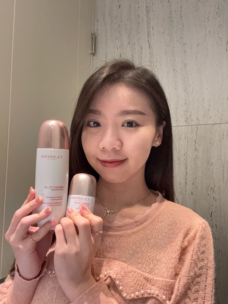 我的命定美白精華.ᐟ.ᐟ一起擁有拋光透亮光澤肌 ft.克蘭詩氧氣亮白光感精華&前導水精華 - 仙人掌🌵 (@bb105) | Dcard