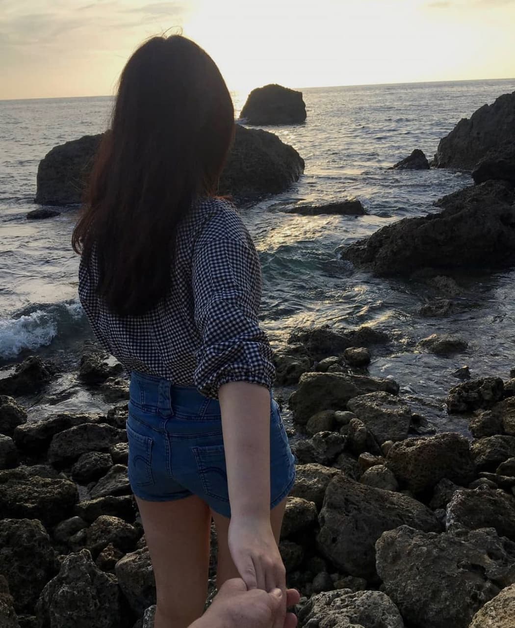 護理系到底要怎麼認識男生啊啊 - B210 留言 | Dcard