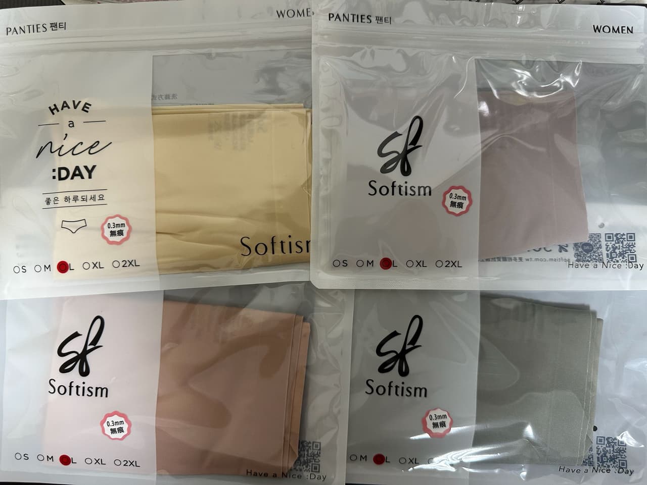 #我要賣 Softism 0.3mm無痕內褲 - 二手交易板 | Dcard