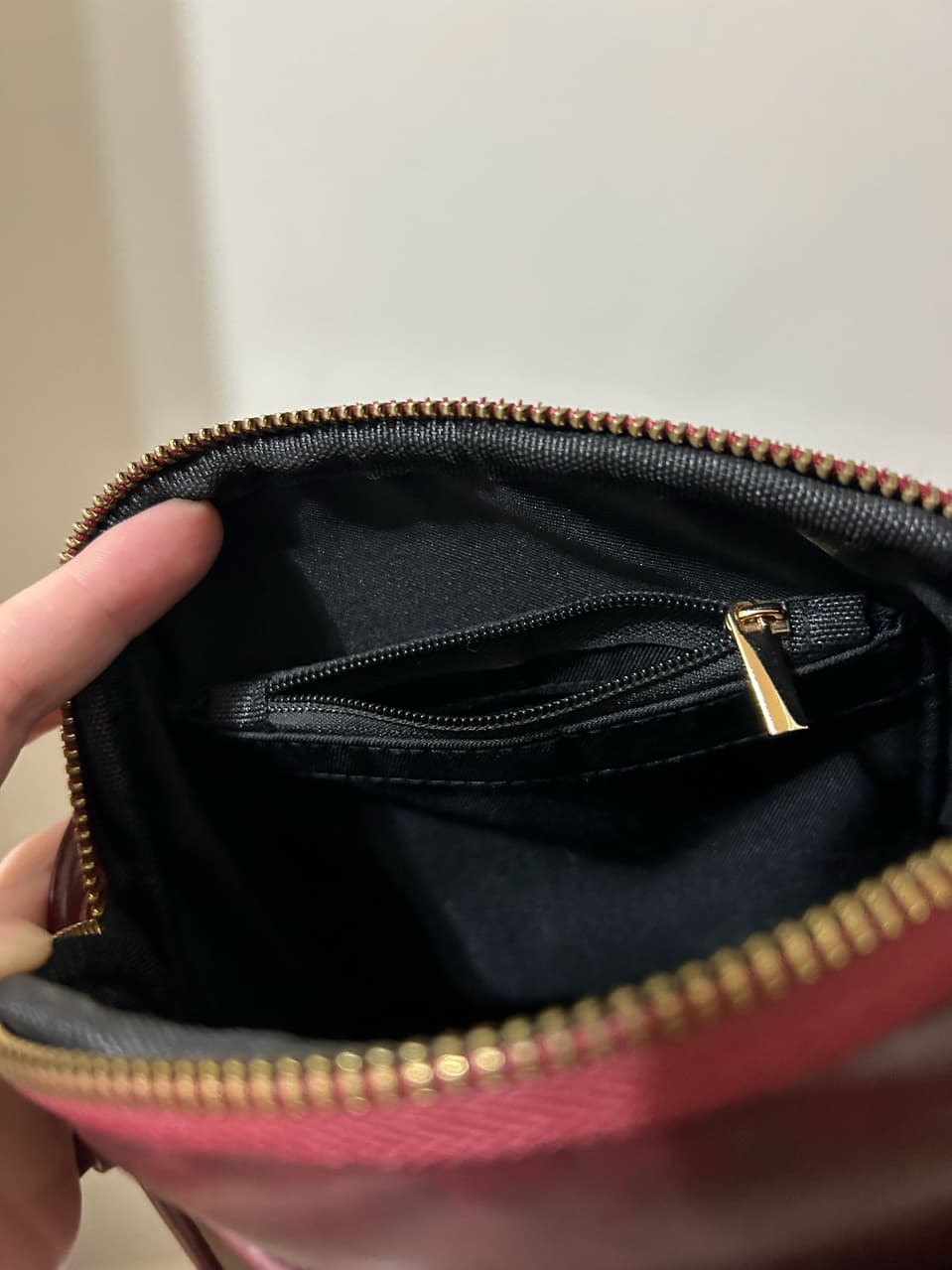 #我要賣 （已售出）98doci蘋果包 - 二手交易板 | Dcard