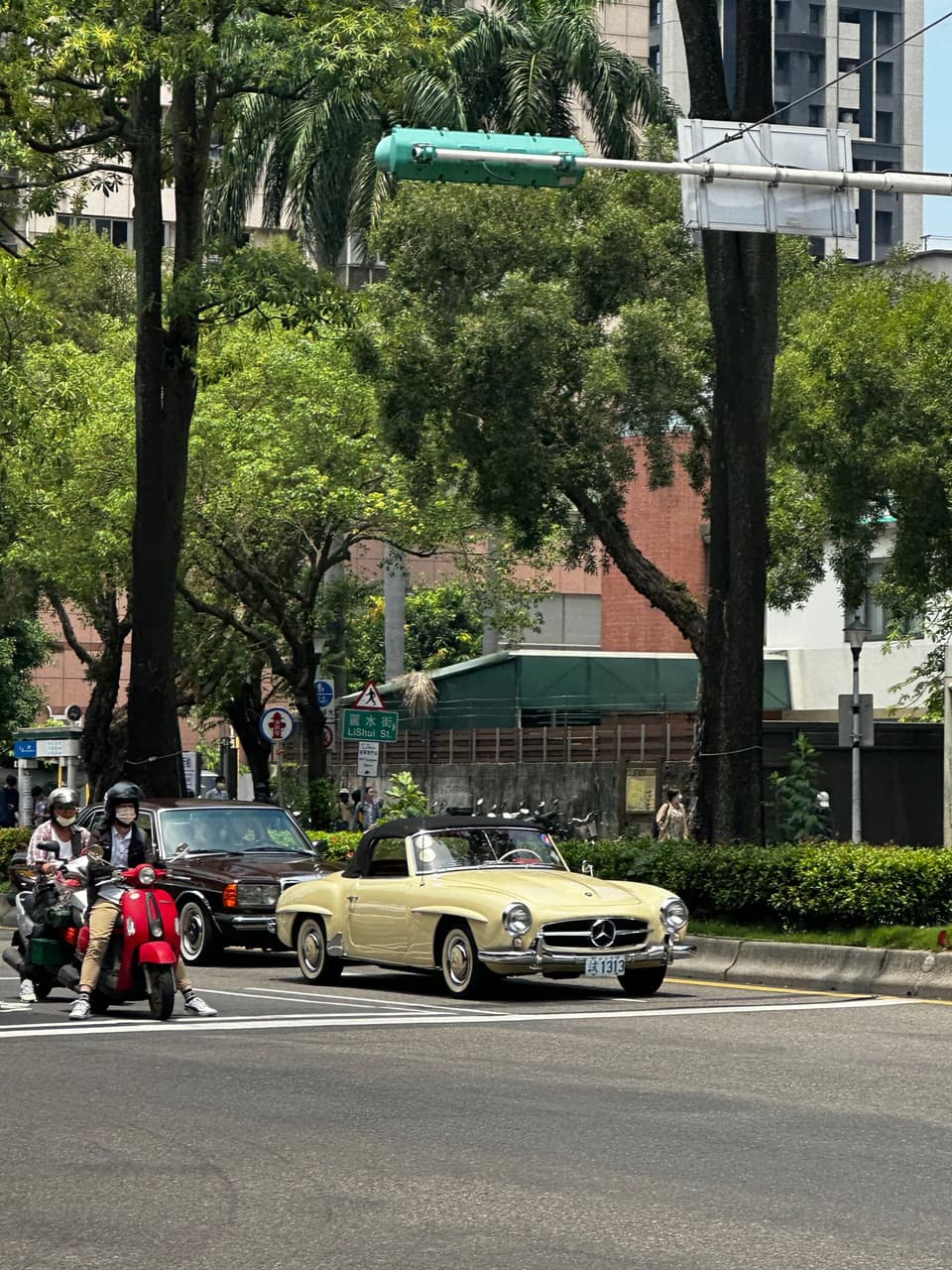 試車牌老SL？ - 汽車板 | Dcard