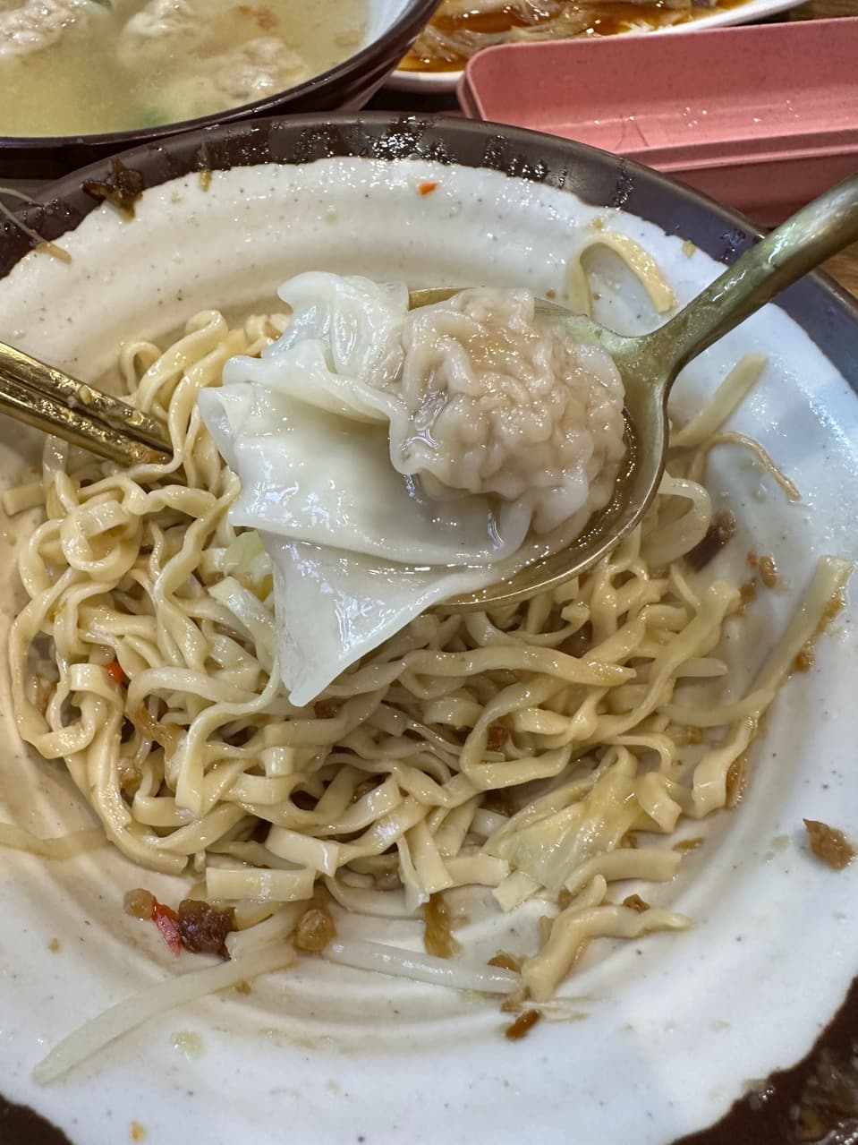 [食記]我覺得台北最好吃的意麵。 - 映要出去玩 (@inslimfatty) | Dcard