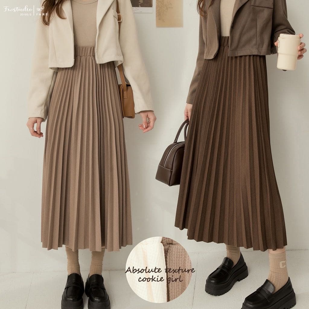 🌟鬆緊腰百褶a字裙，現正5折熱賣中！ - Gabi☕️ (@coffee__) | Dcard