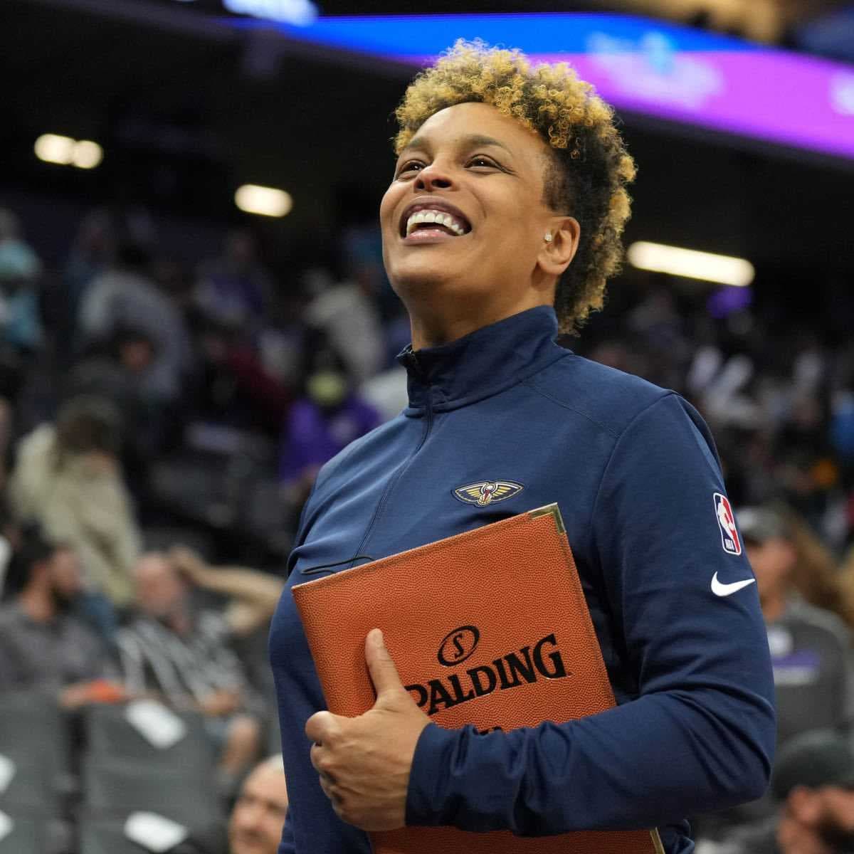 #情報 Weatherspoon成為WNBA Chicago Sky總教練 - NBA板 | Dcard