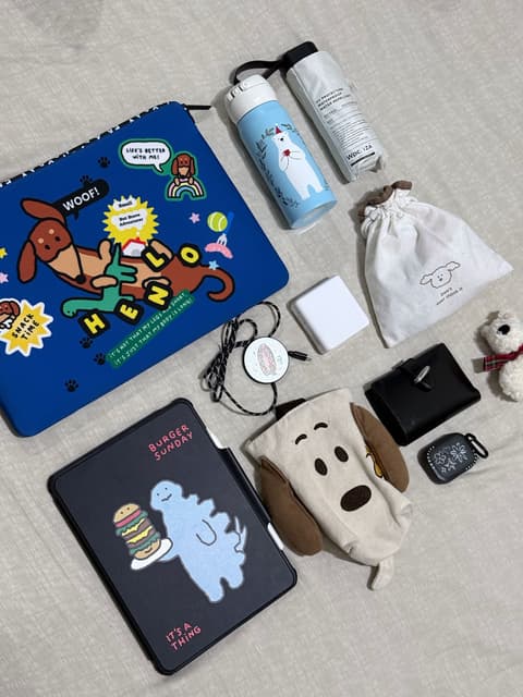 What’s in my bag 好物分享 | Dcard官方合作 - 女孩板 | Dcard